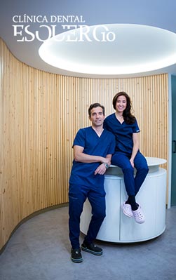 Nuestro Equipo de Dentistas en Don Benito - Esquero10